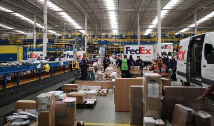 FedEx Express abre 6,500 vacantes en México | Mundo Startups